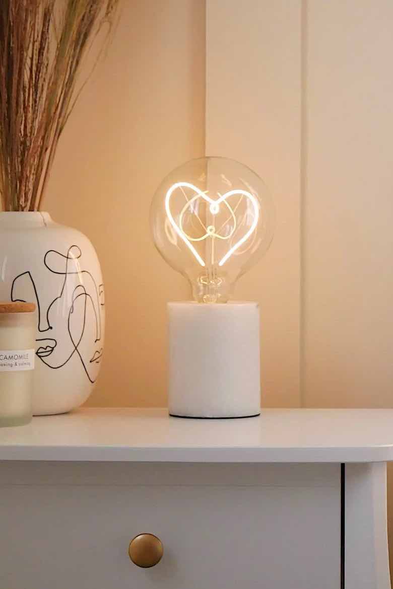 Steepletone Stone Lamp Holder | White Marble | H&B Style